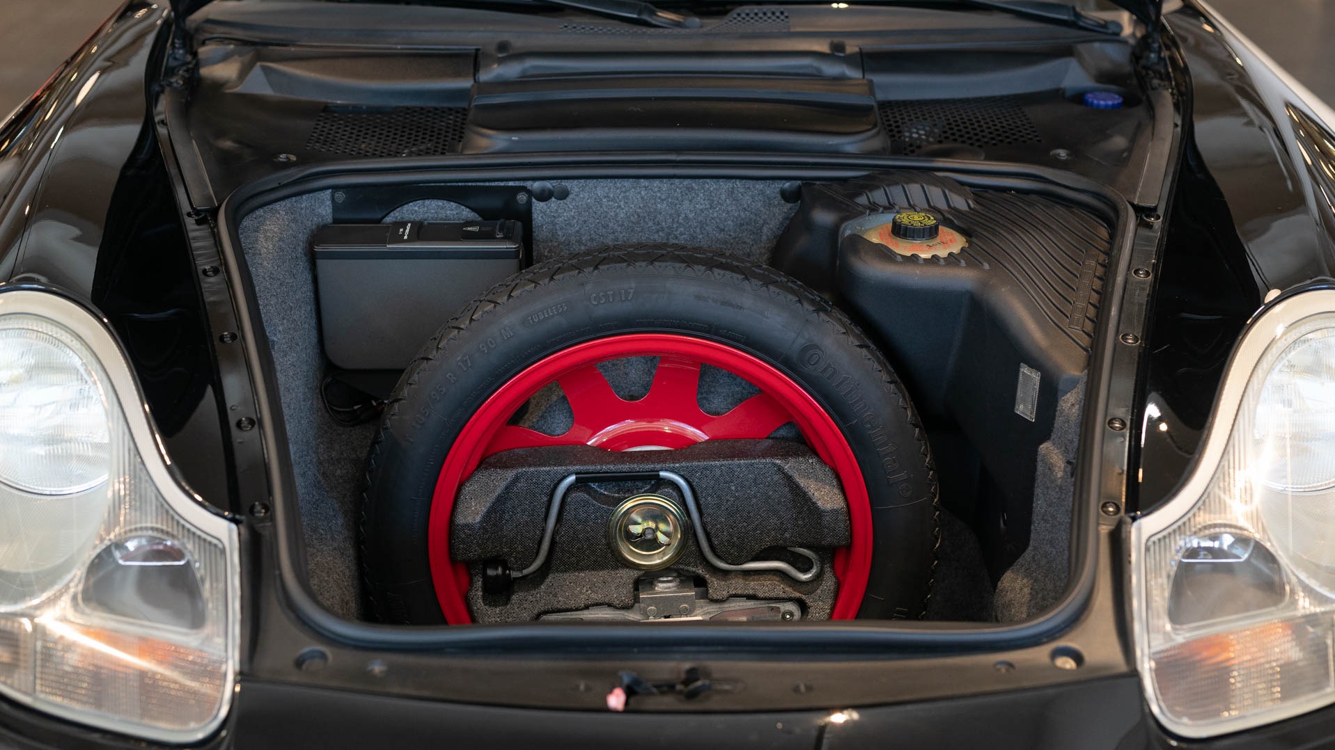Under Frunk Pic Request - Rennlist - Porsche Discussion Forums